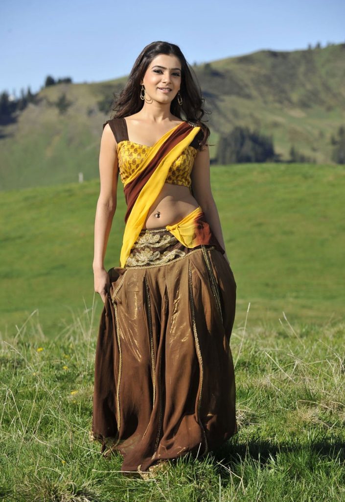 Samantha in Saree: Stunning Photos & Iconic Saree Looks