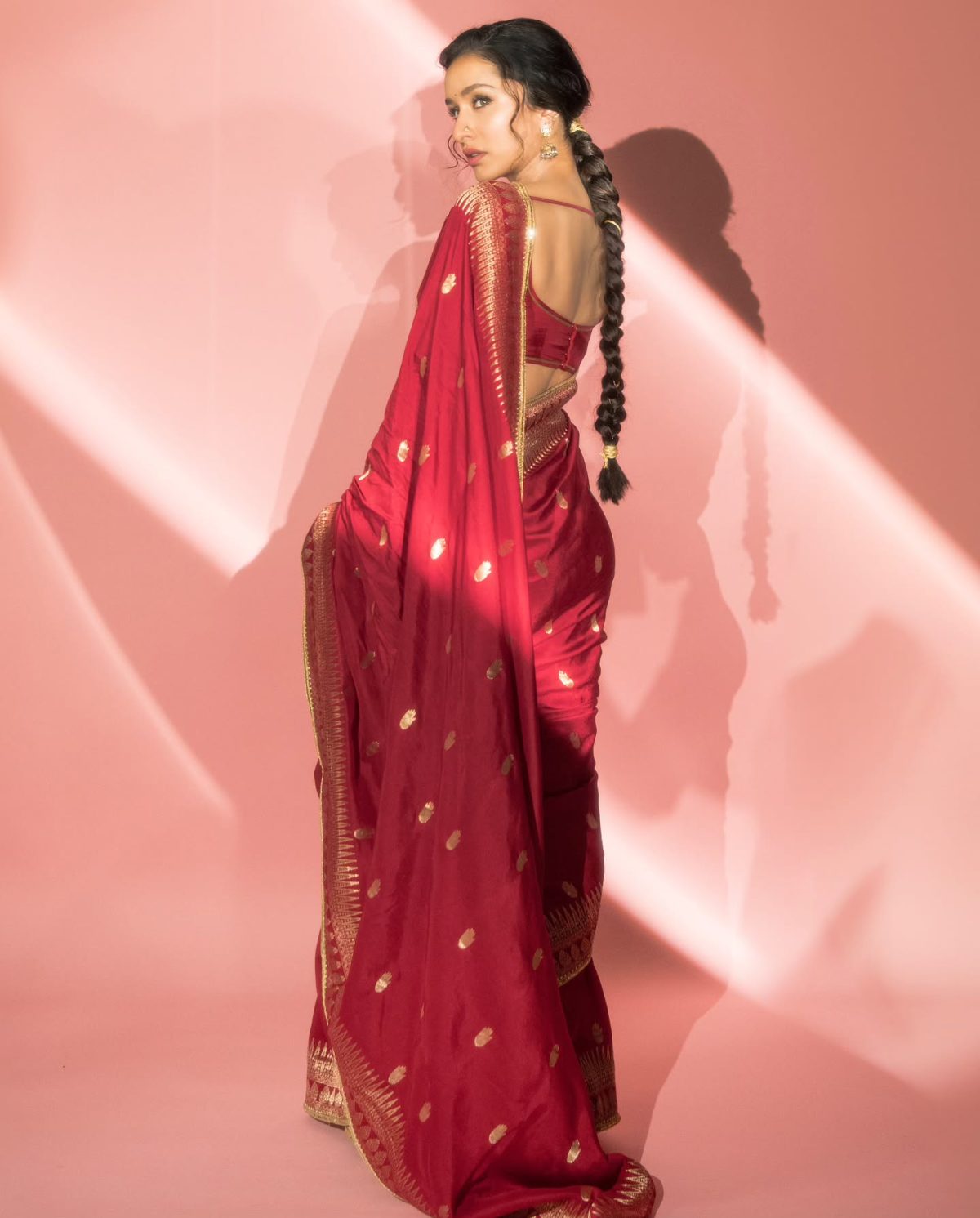 Shraddha Kapoor in Saree - Saree Looks and HD Photos